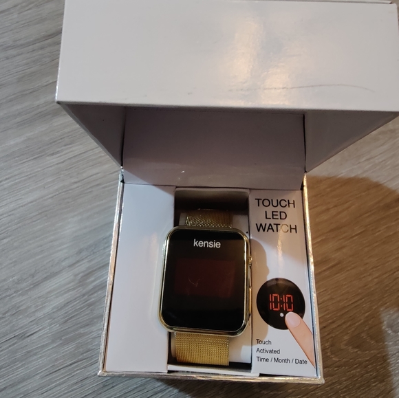 Kensie | Accessories | Nib Kenzie Gold Touch Led Watch | Poshmark